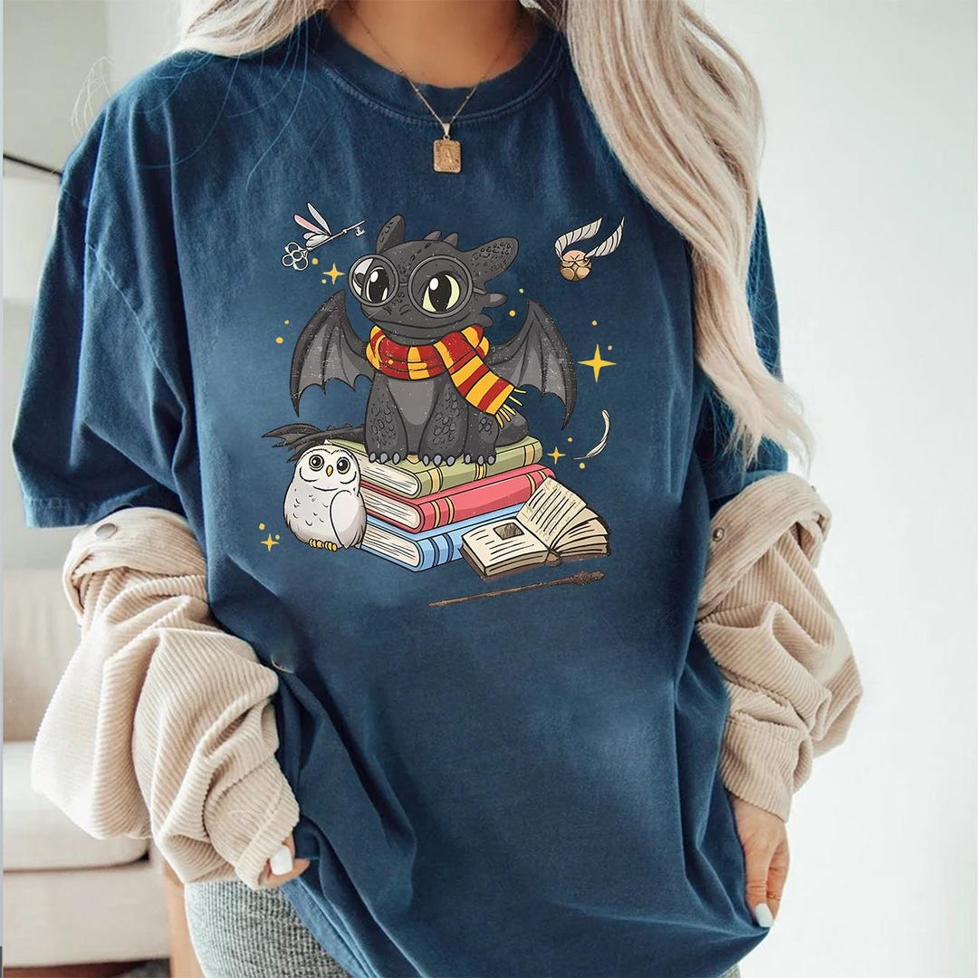 Toothless Vintage PNG , Epic Universe Toothless PNG, Toothless Gryff ...