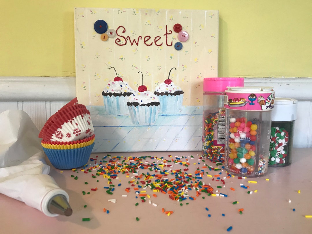 Original Cupcake Painting: Kitsch Embroidered Button Art - Etsy