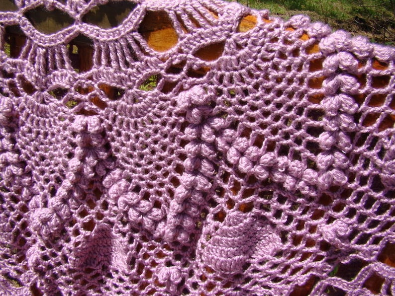 Queen-size Crocheted Circular Afghan With Hearts and Pineapple - Etsy