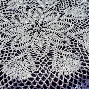 Scottish Thistle Table Topper, Unique Dining Room Decor, Tabletop ...