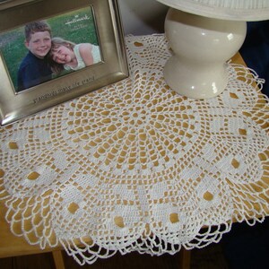 Guestroom Decor, Nightstand Doily, Winter White Doily, Table Decor ...