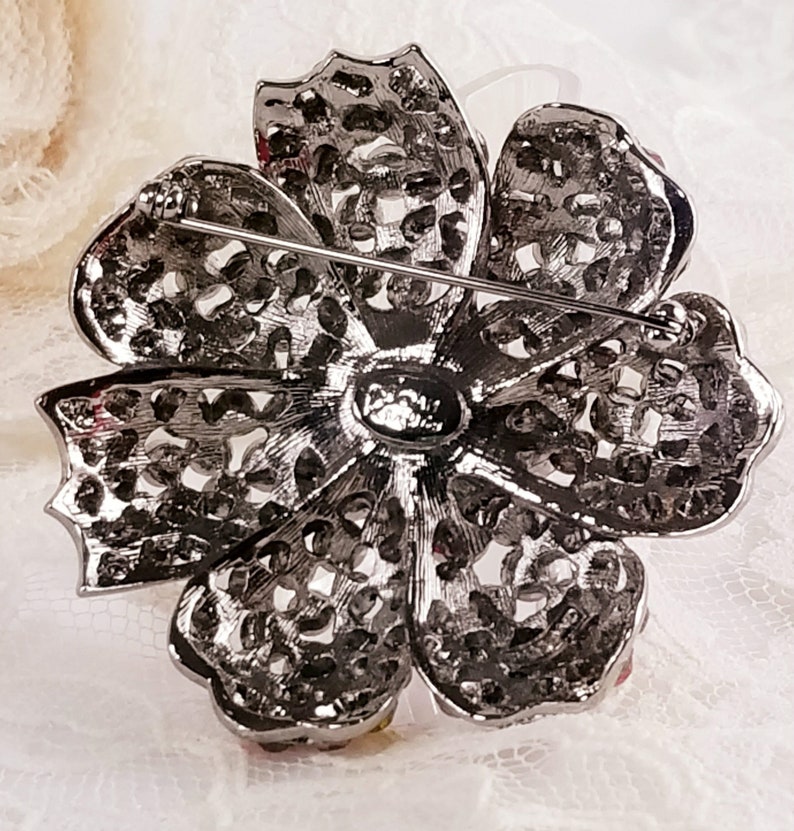 Joan Rivers Large Stunningly Beautiful Rhinestone Brooch in Colors of ...