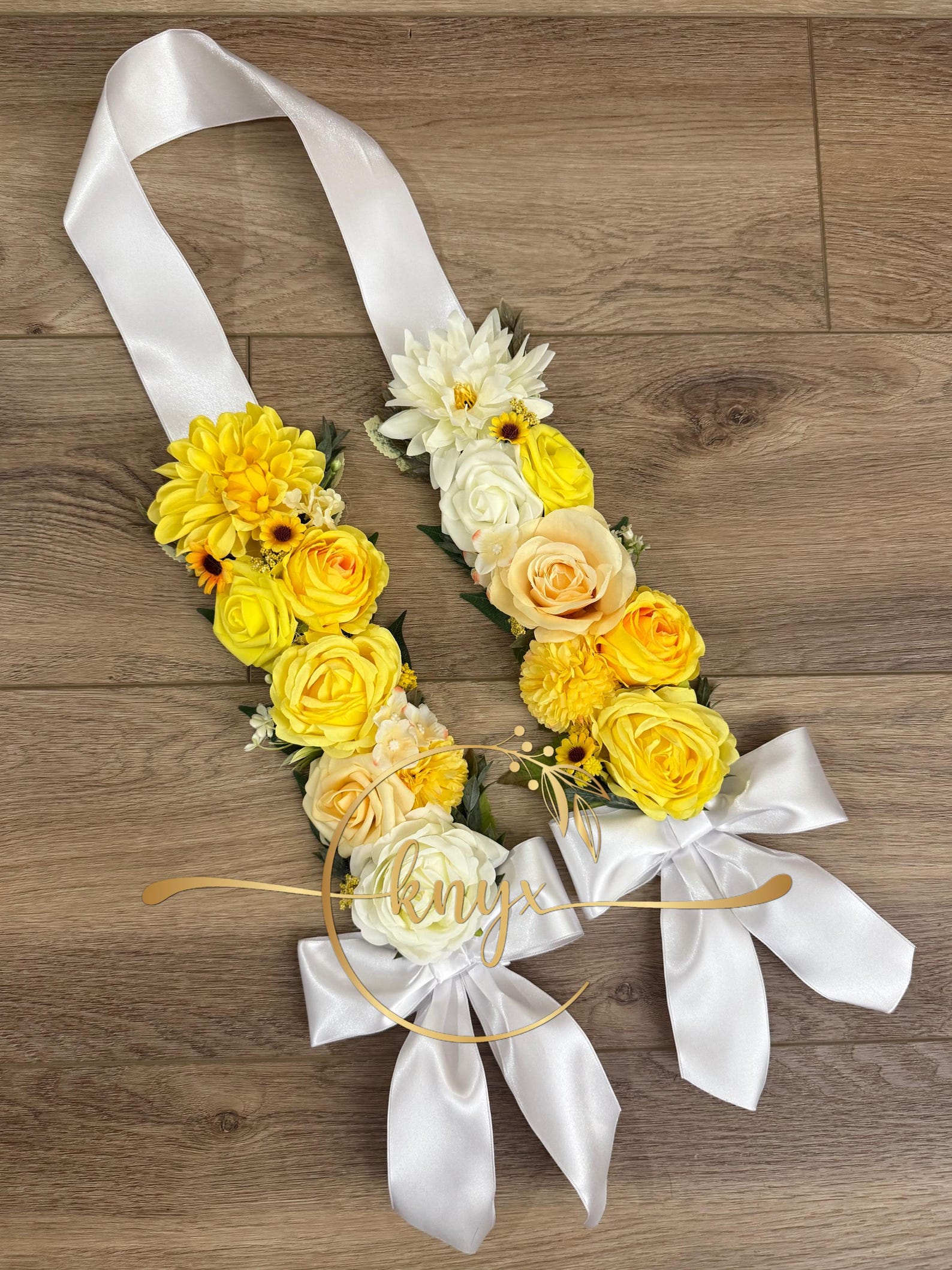 Flower Graduation Lei: Keepsake Gift MORE COLORS Available - Original ...