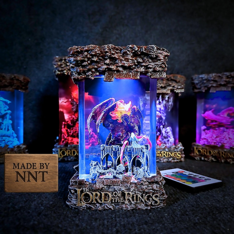 Lord of the Rings Gandalf Vs Balrog Lamp – Handmade LED Diorama in ...