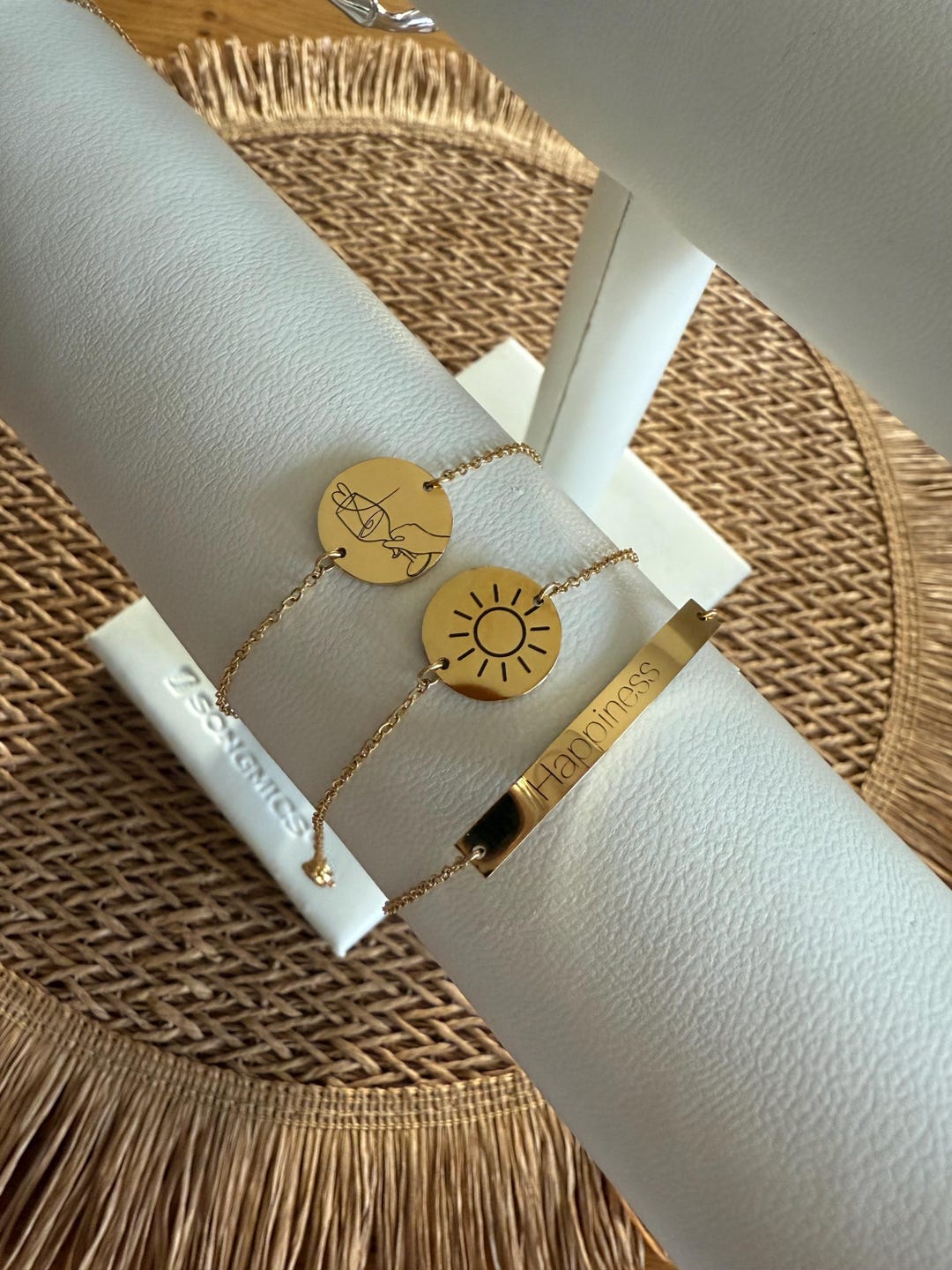Set of 3 Bracelets With Engraving Plates | Minimalist Round Pendant ...
