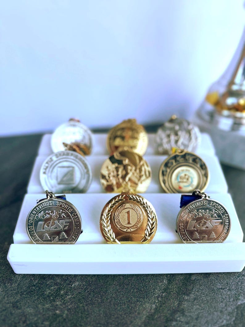 Medal Display Stand – Freestanding Desk Medal Holder - Etsy