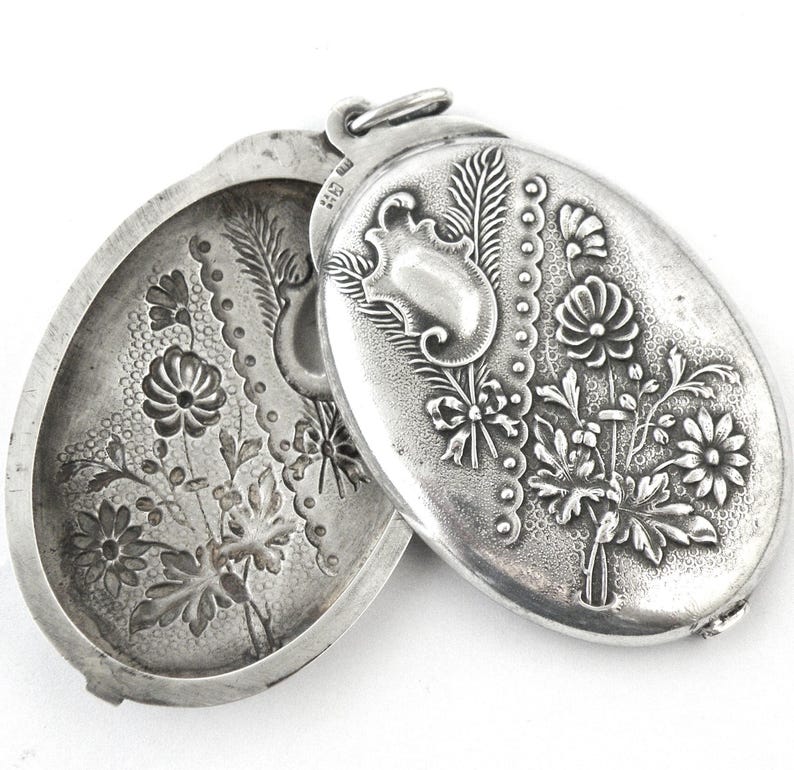 French Slide Locket Art Nouveau Silver Embossed Daisies and Feathers - Etsy