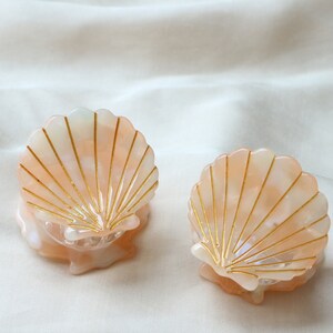 Clams Shell Hair Clips Seaside Shell Hair Clip Sea Shell - Etsy