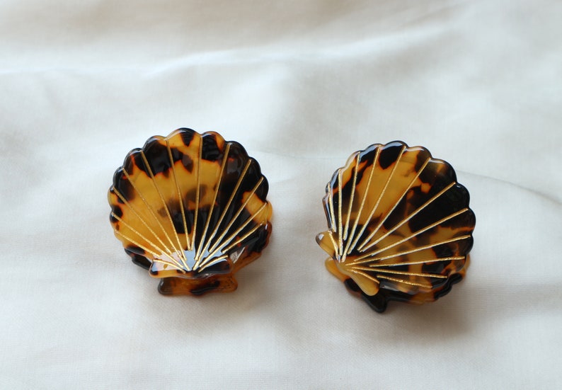 Clams Shell Hair Clips Seaside Shell Hair Clip Sea Shell - Etsy