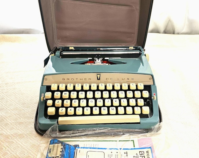 Vintage Brother Typewriter With Case. - Etsy