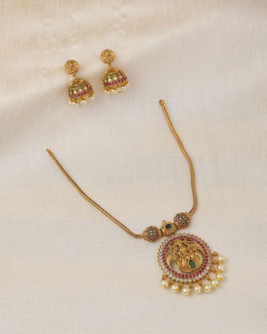 Premium Lakshmi Atigai - Etsy