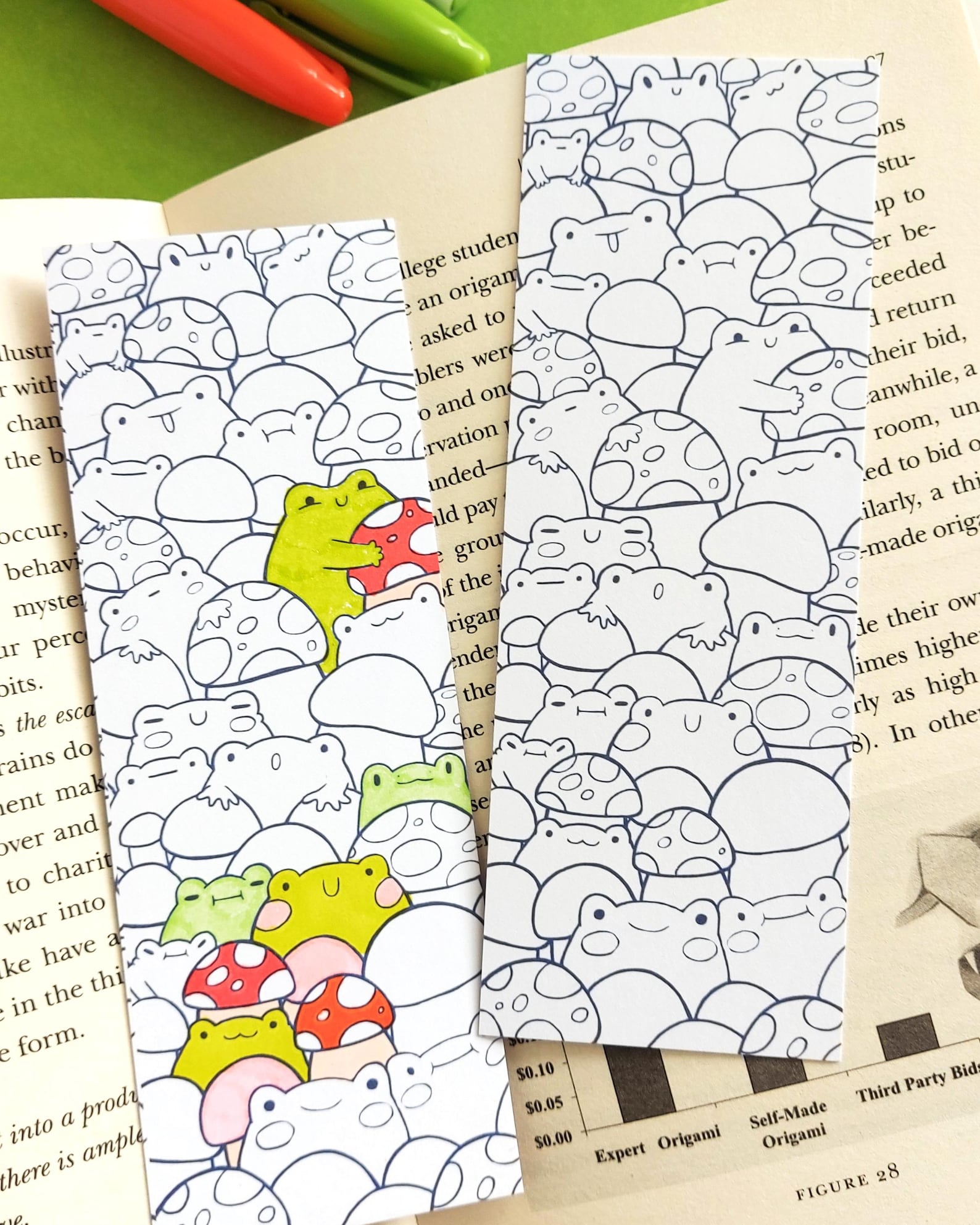 Reading Challenge Bookmark: 60 Books Tracker With Frogs & Mushrooms - Etsy