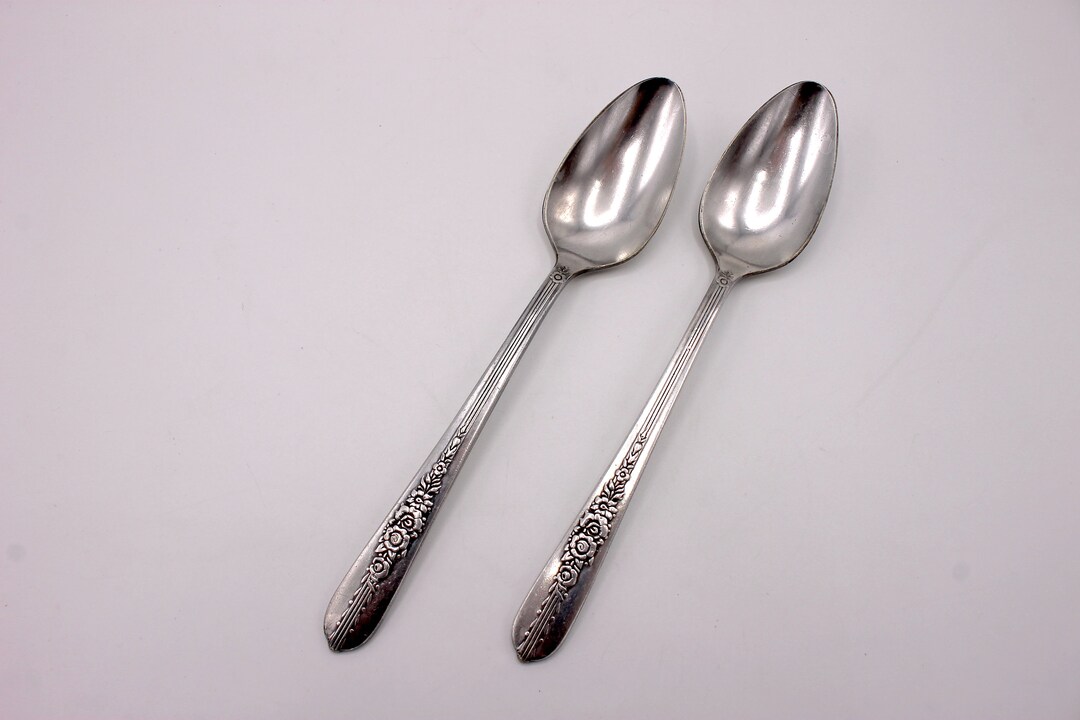 Pair of Silver Plate Teaspoons in Royal Rose - 1939 - Etsy
