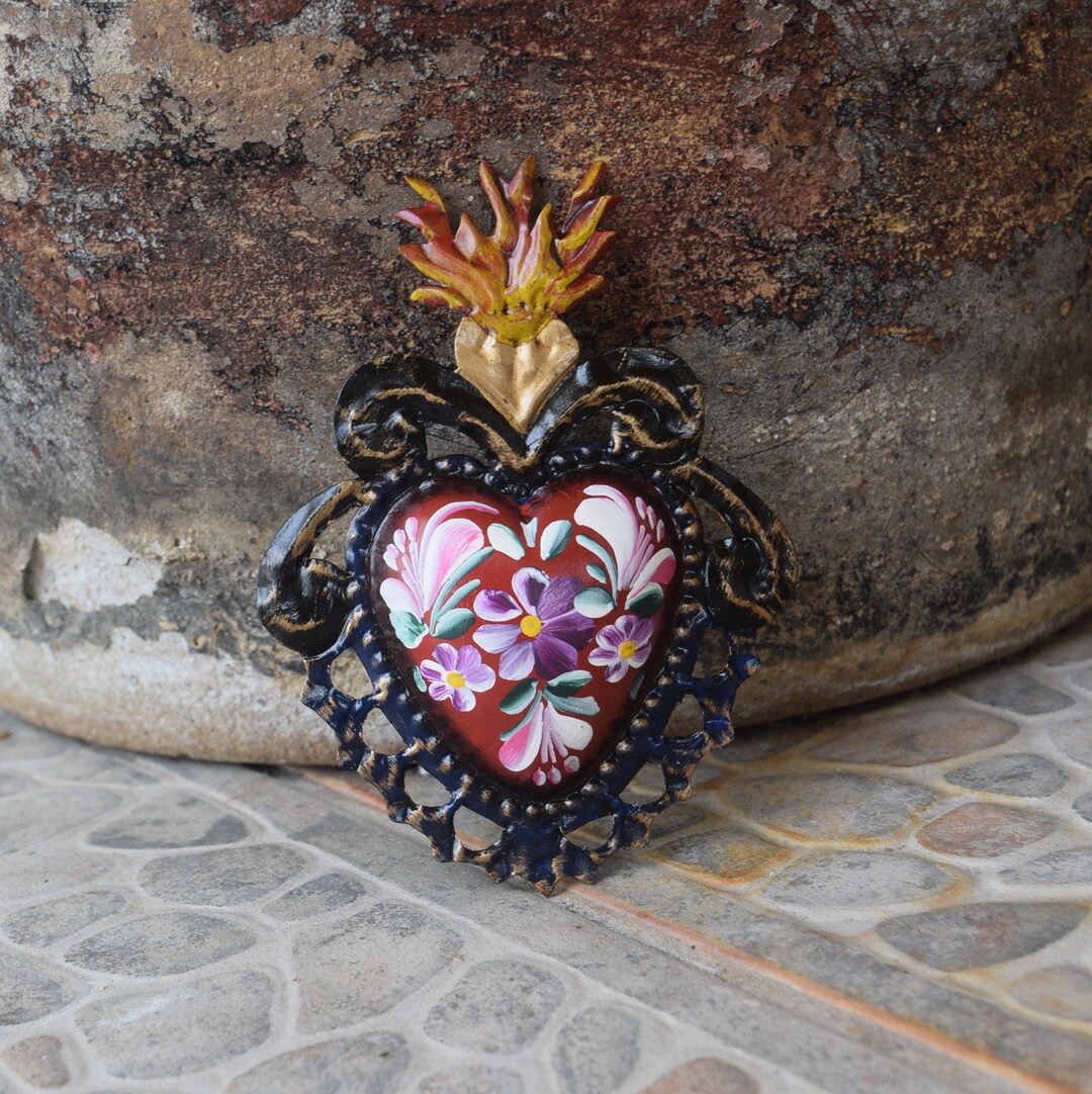 Heart Tin Painted Ornament | Sacred Flaming Heart With Flares Milagro ...