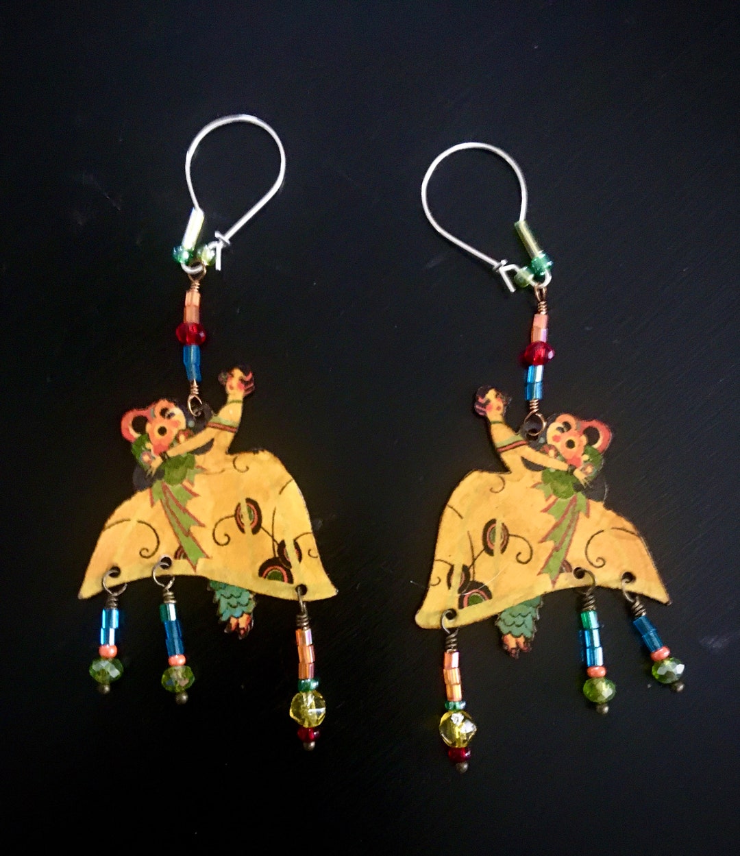 Bridge Tally Earrings 1920s Image With Vintage Glass Beads, Tin. - Etsy