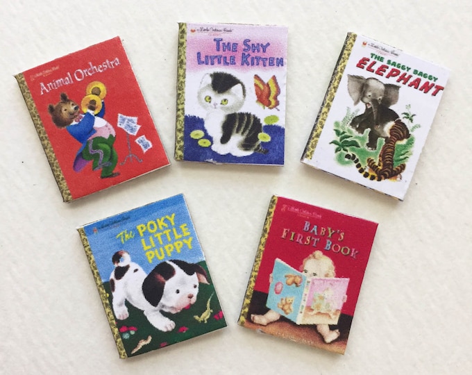 Miniature Childrens Story Books Set Two in Dollhouse 1/24 and 1/12 ...
