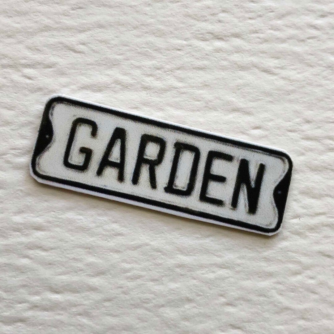 Miniature GARDEN Sign in 1:12 Scale - Etsy