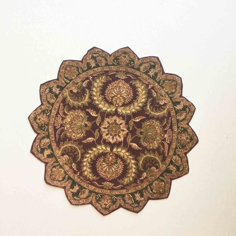 Miniature Dollhouse Rug Round With Petal Border Burgundy and | Etsy