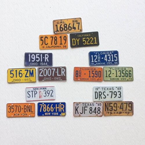Miniature Reproduction Vintage 1:12 Scale License Plates Set - Etsy