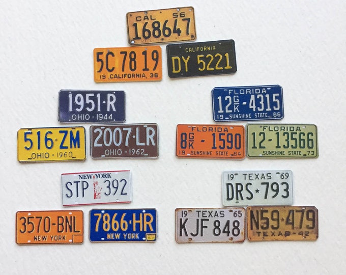 Miniature Reproduction Vintage 1:12 Scale License Plates Set of Three ...