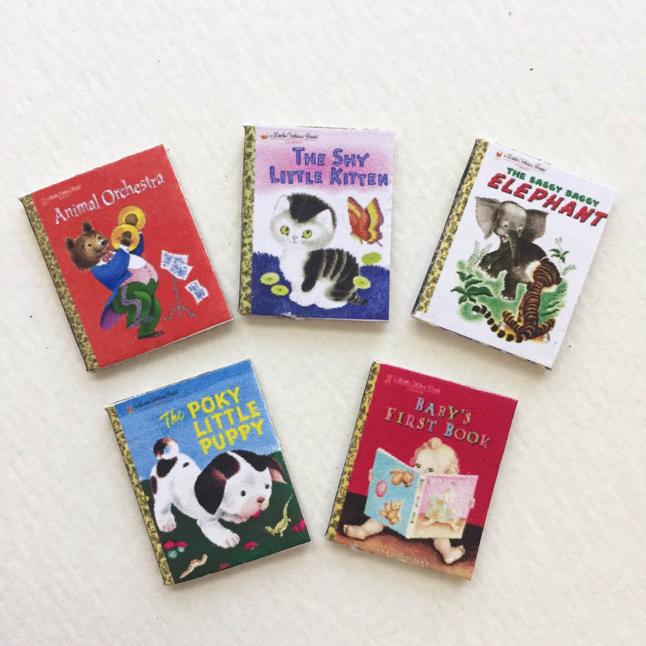 Miniature Childrens Story Books Set Two in Dollhouse 1/24 and 1/12 ...