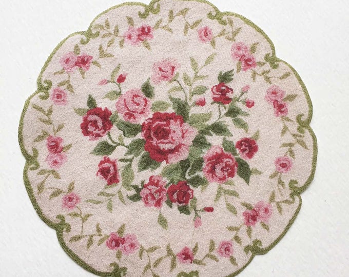 Scale Miniature Round Scallop Edge Rose Pattern Rug Half Scale ...