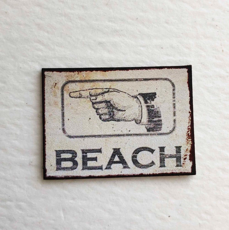 Miniature Hand Pointing to the Beach Sign of Your Choice 1:12 Scale for ...