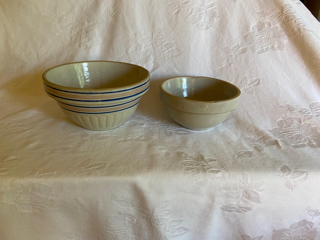 Red Wing Stoneware Bowl Set: Vintage Pink & Blue Banded Bowls - Etsy