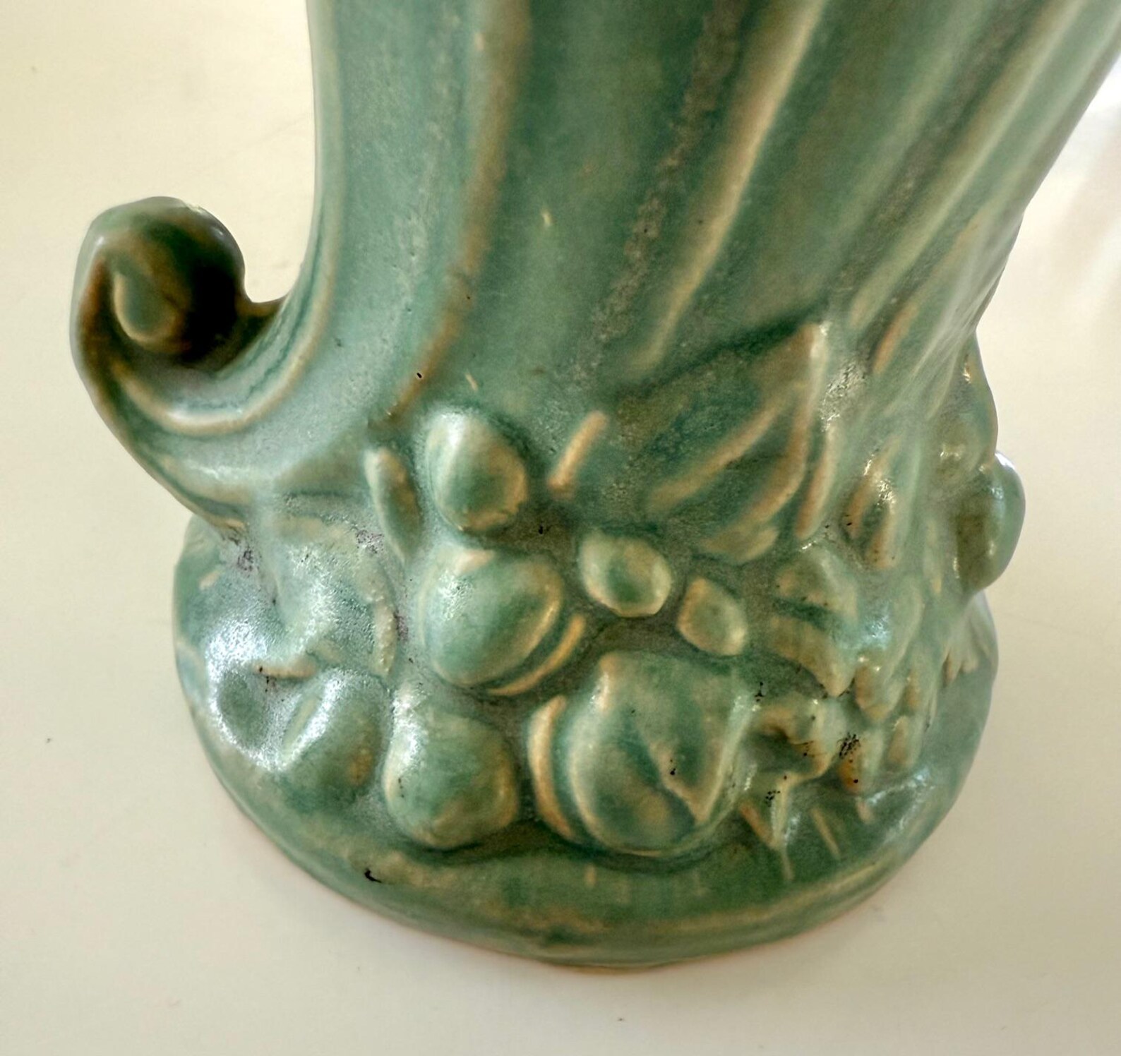 Vintage 1930s Mccoy Pottery Matte Green Leaves and Berries CORNUCOPIA ...