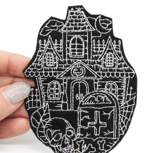 Microphone Iron on Embroidered Patch - Etsy