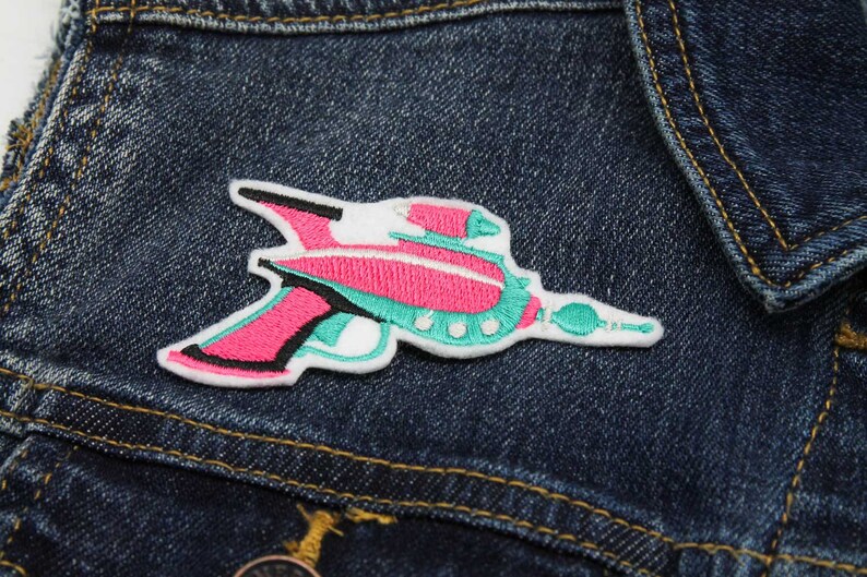 Pink Ray Gun Embroidered Patch With Iron on Adhesive - Etsy