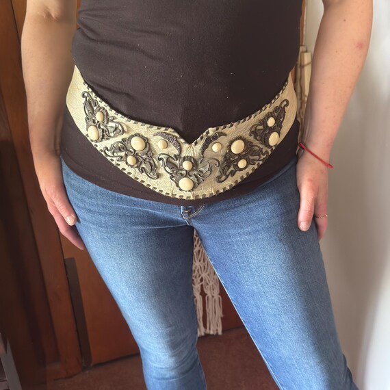 80’s Leatherrock Nina Arjani beige with blueish green… - Gem