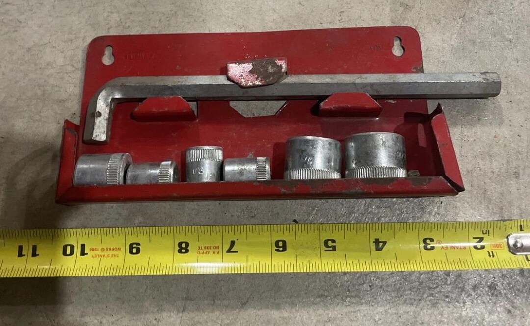 Vintage Red Metal Tool Caddy - Etsy