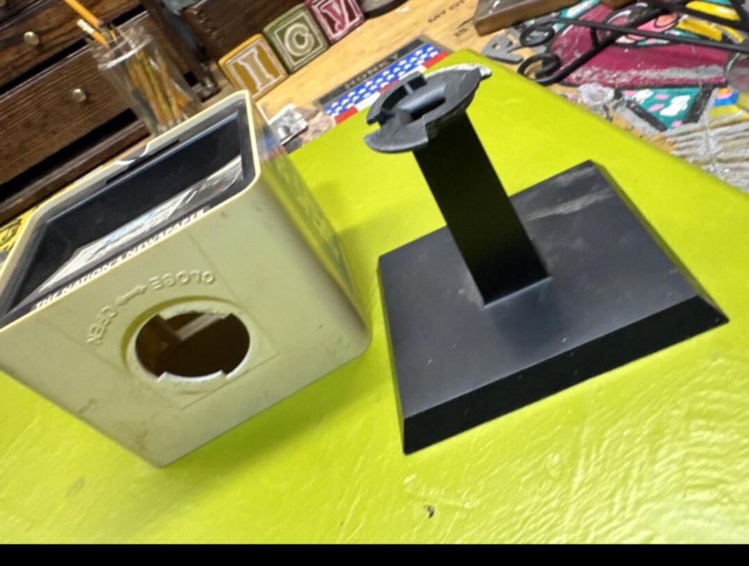 Vintage 1980s 7.5" USA Today Newspaper Stand Coin Piggy Bank Money Box ...