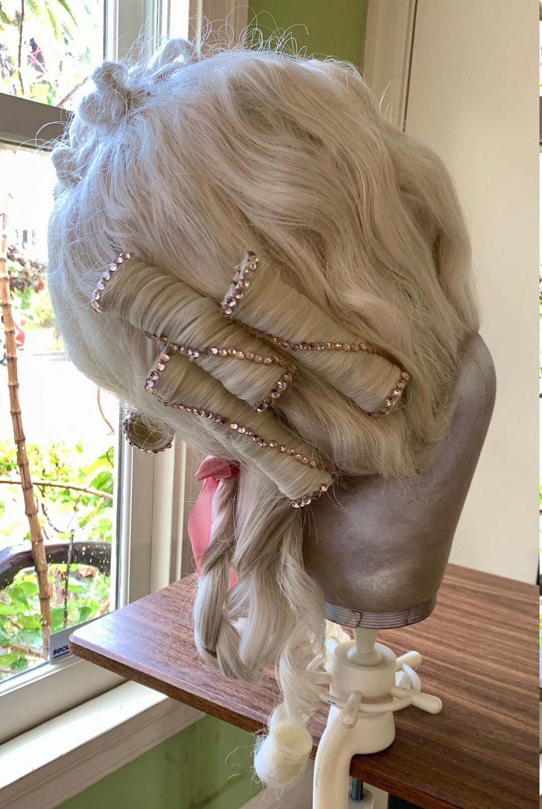 18th Century Women's Wig - 1770s Tall "pouf" Wig - Etsy