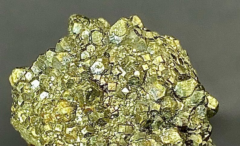 Natural Pyrite Stone | Fool's Gold Crystal Specimen (116.95 Ct) - Etsy