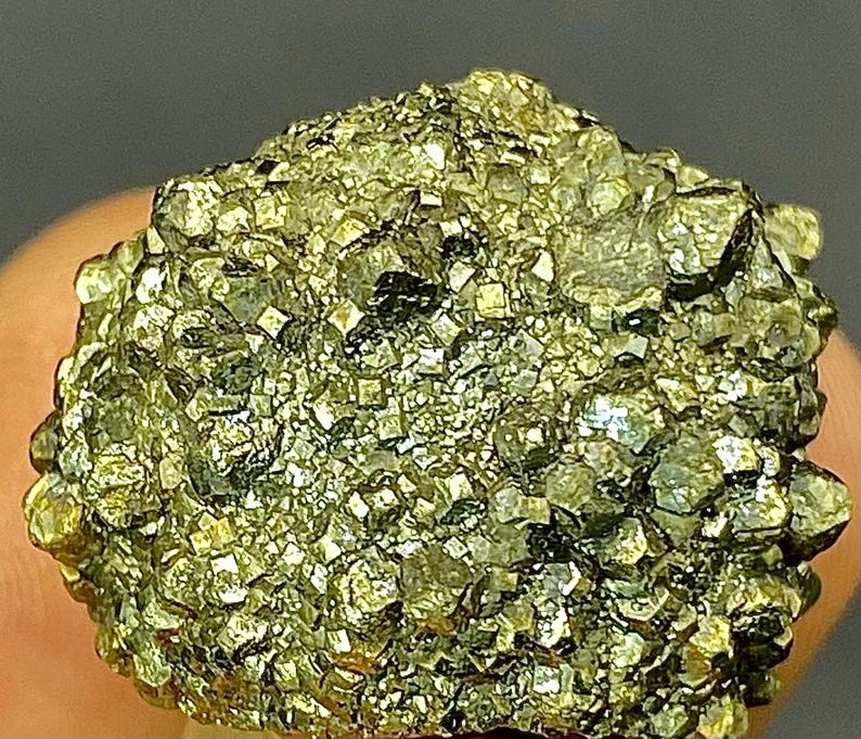 Natural Pyrite Stone | Fool's Gold Crystal Specimen (116.95 Ct) - Etsy