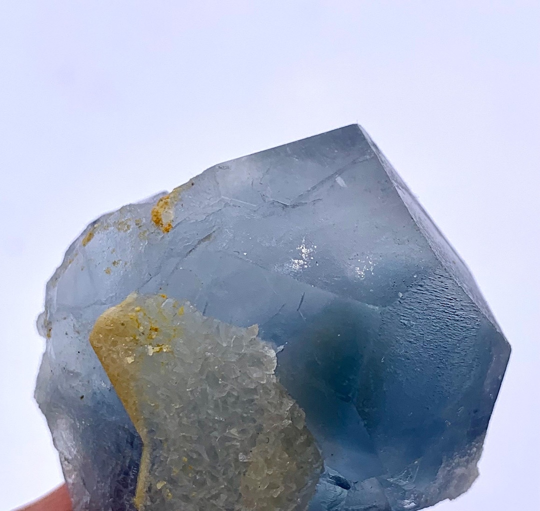 Blue Celestine Crystal Cluster (233.90 Carats) - Sky Blue Mineral ...