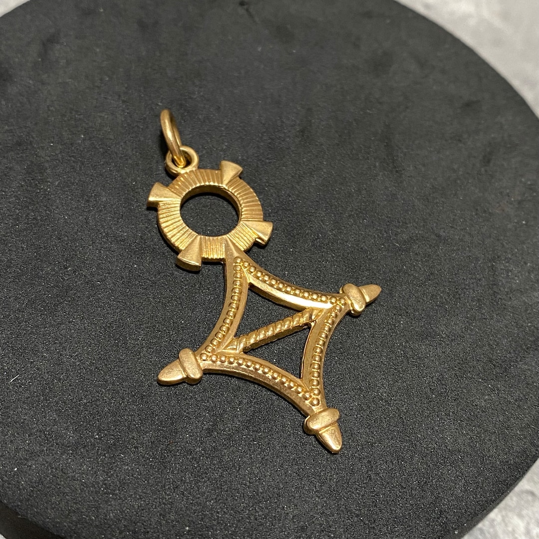 VINTAGE Tuareg Cross of Agadez Pendant Gold Plated Retro Antique Pretty ...