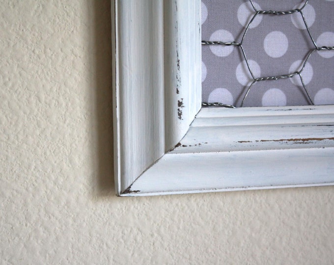 Vintage Repurposed White Distressed Display Frame - Etsy