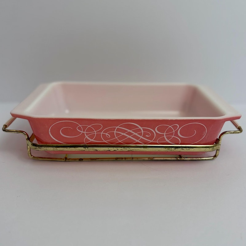 Pyrex Daisy Pink - Etsy