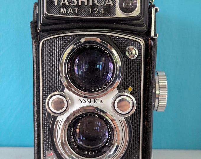 Vintage Yashica Mat 124 Box Film Camera Great Condition (free Ship) - Etsy