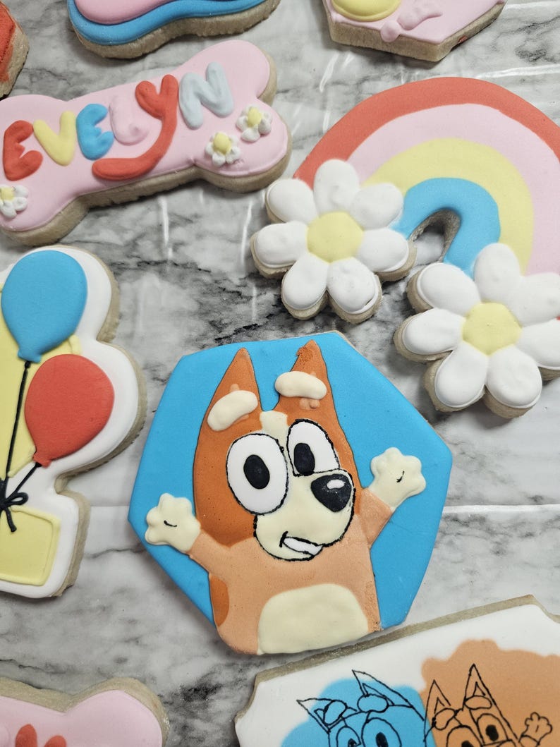 Bluey Cookies-royal Icing Cookies - Etsy