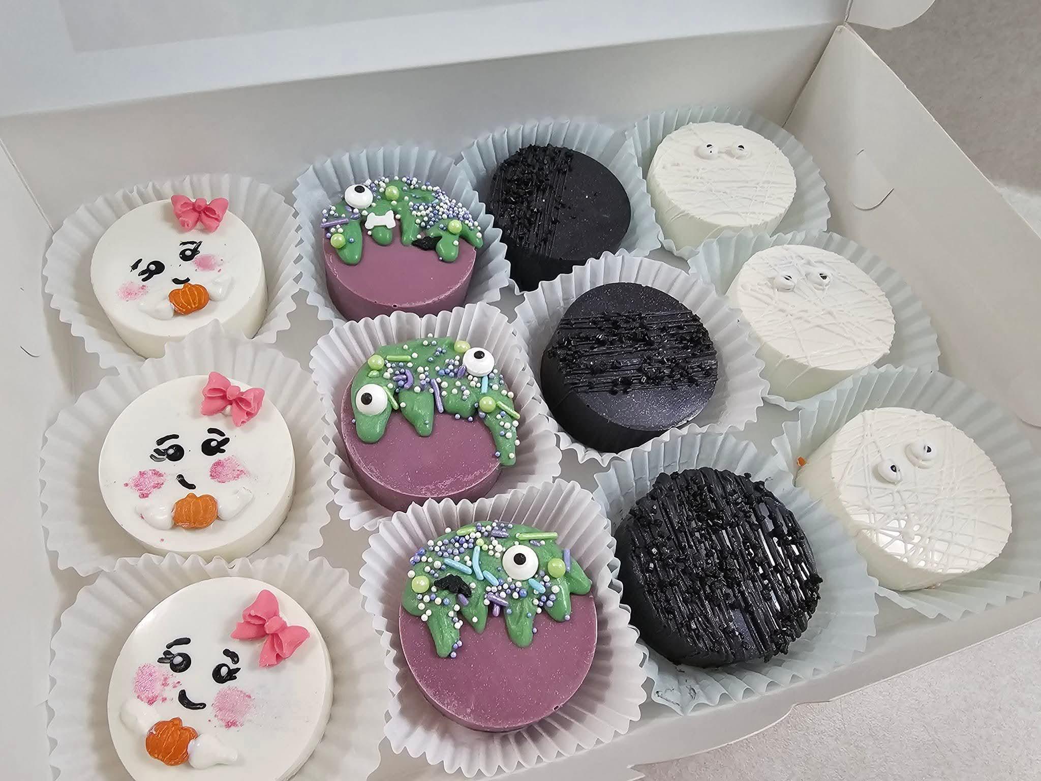 Chocolate Mega Stuffed Oreos-halloween - Etsy
