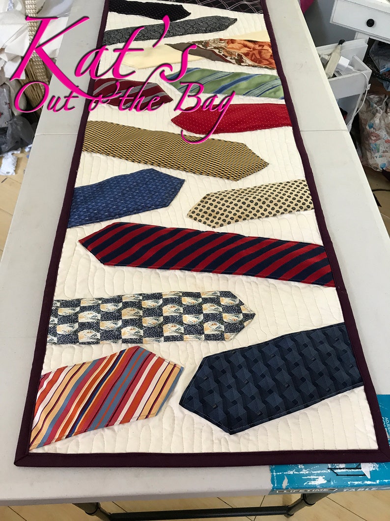 Neck Tie Memory Table Runner Table Runner Quilt Memorial - Etsy.de