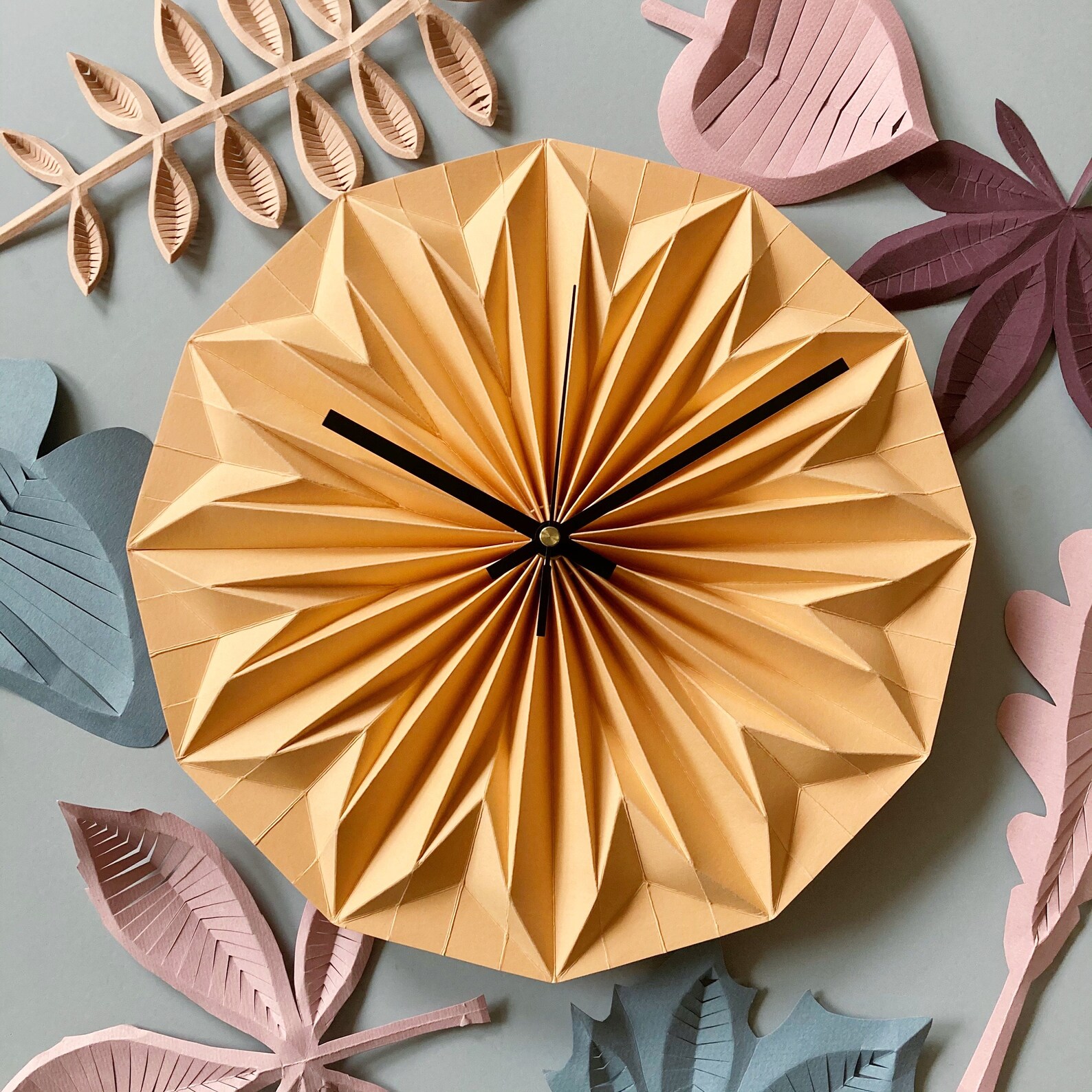 Origami Paper Wall Clock Abricot Orange First Anniversary - Etsy