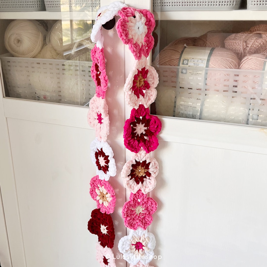 Crochet Pattern: Sakura Scarf - by Luluslittleshop - Etsy