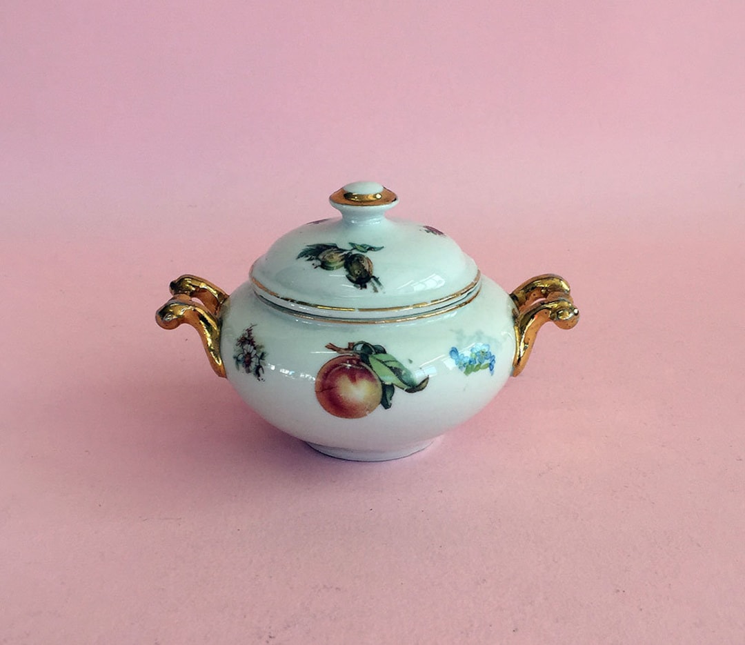 1870/1880 Vintage Antique Doll Dollhouse Miniature Decorated Gold ...