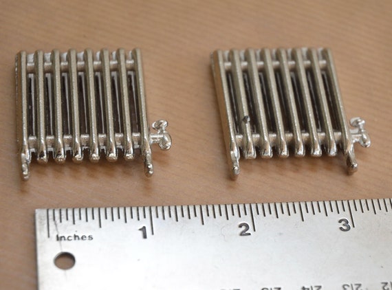 Two 2 1920s-50s Vintage ANTIQUE Metal RADIATORS Heating - Etsy