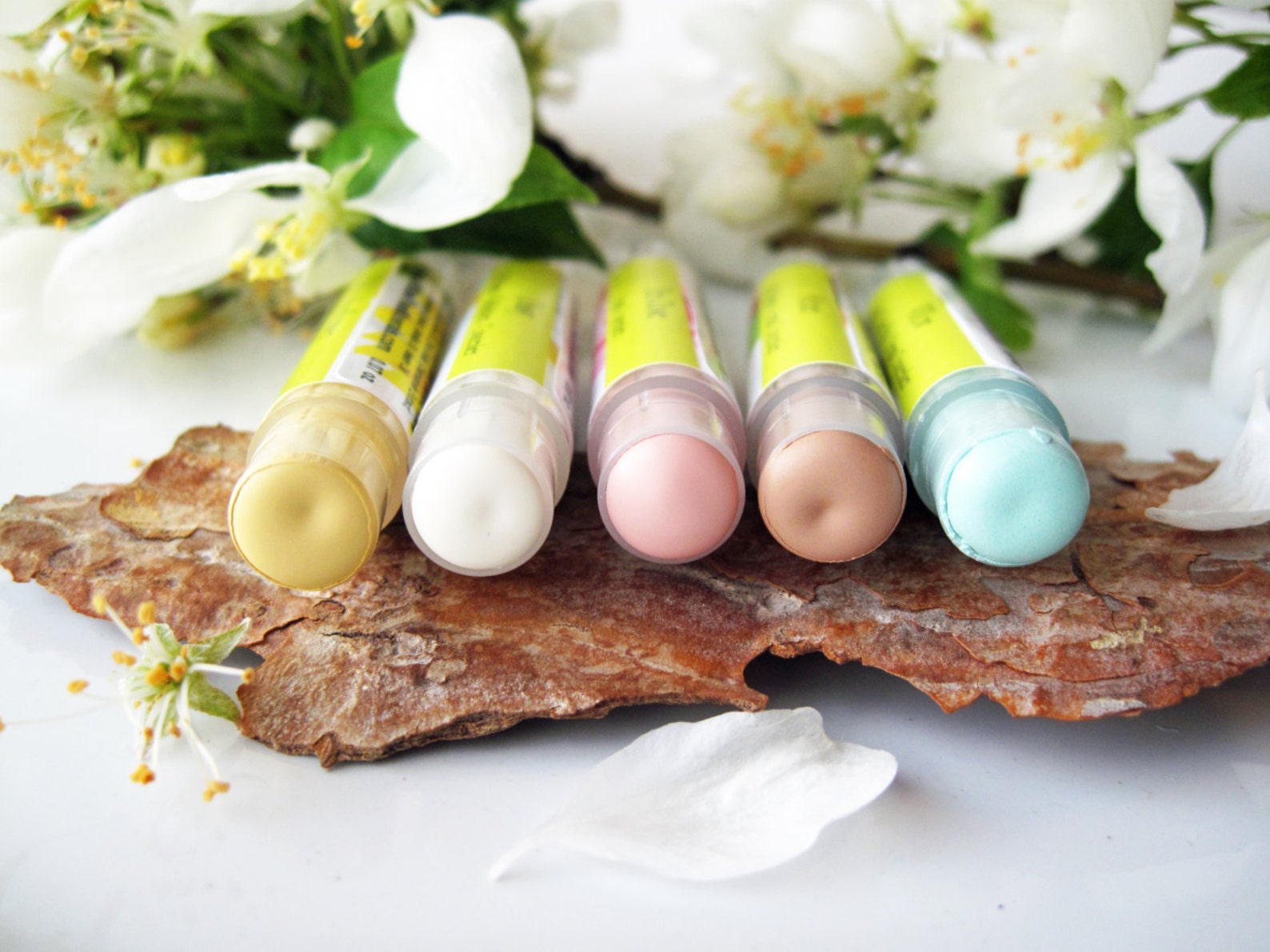 Willow - Natural Green Acne Cover up Cream Concealer -twist Tube - Etsy